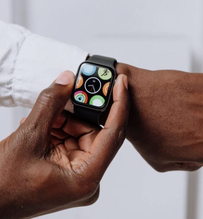 The ‘Silent SOS’: How Your Apple Watch Can Quietly Record Audio and ...